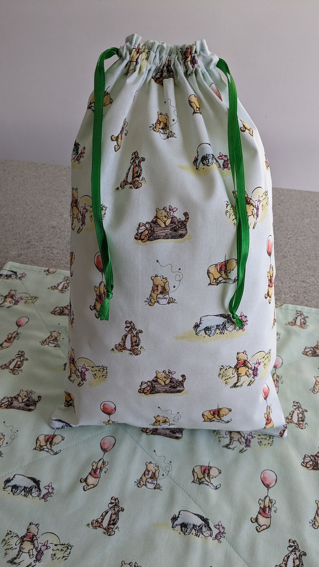 Disney Winnie the Pooh Ensemble Baby Shower Gift/winnie the Pooh Cotton ...