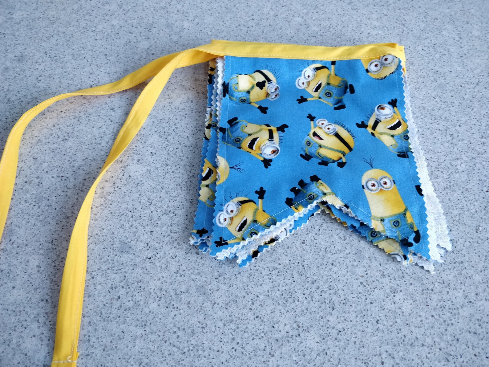 12 Flags Minions Double Sided Garland Quality Organic - Etsy