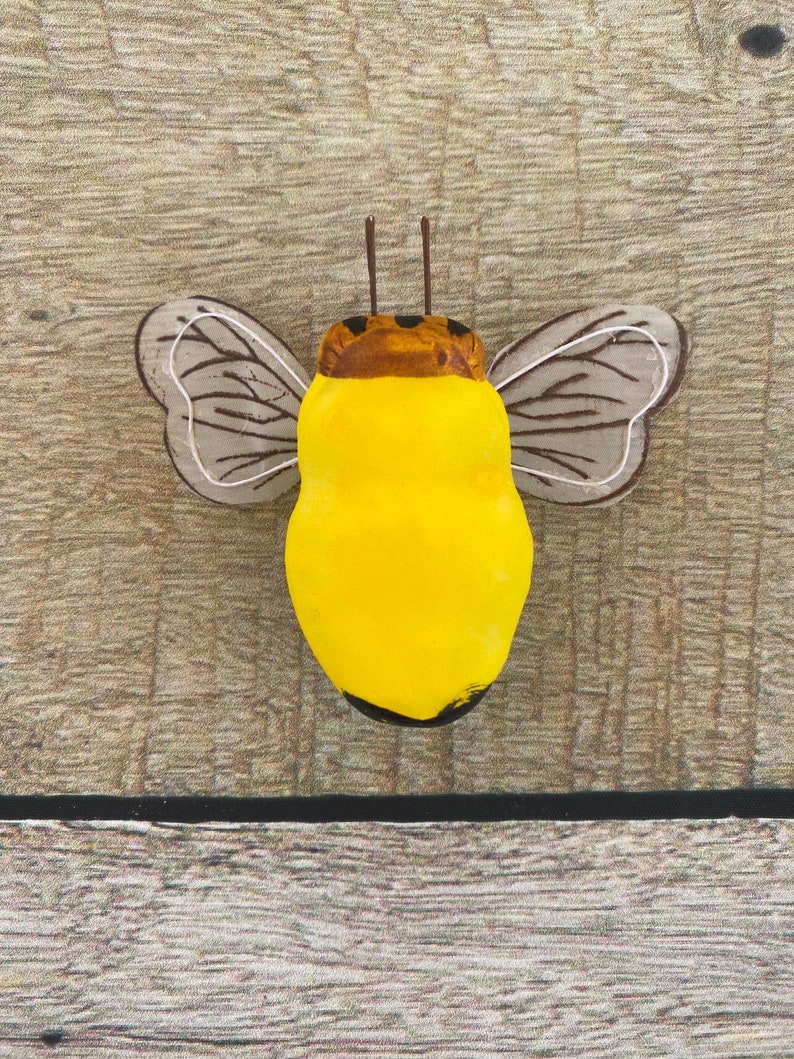 12 Jumbo 4 Realistic Artificial Bumble Bees | Etsy