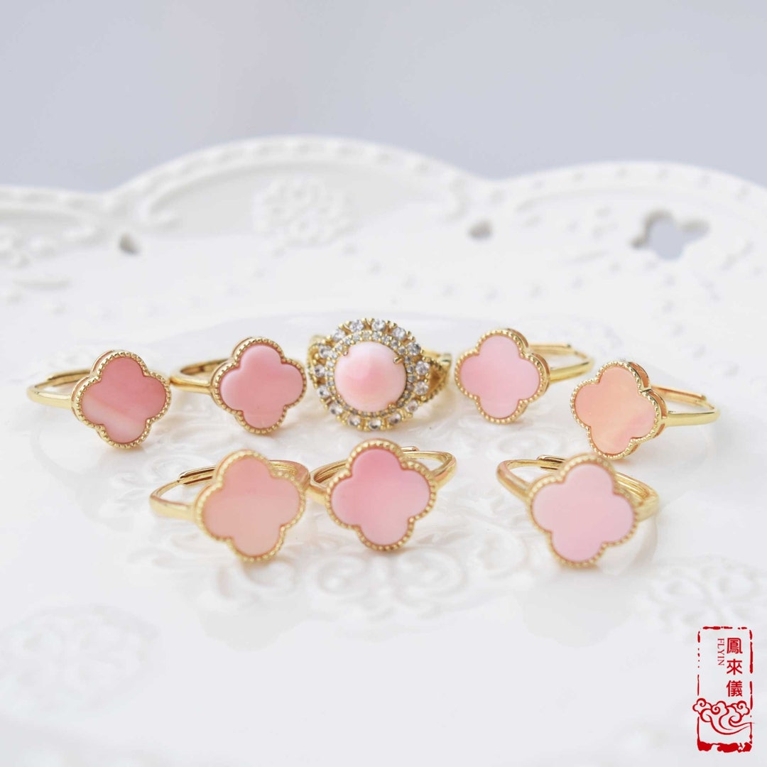 Pink Queen Conch Cabochon Rings - Circle/ 4 Leaf Clover Gold Plated ...
