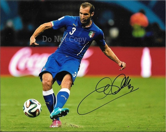 Juventus Giorgio Chiellini Signed Photo 8X10 Rp Autographed | Etsy