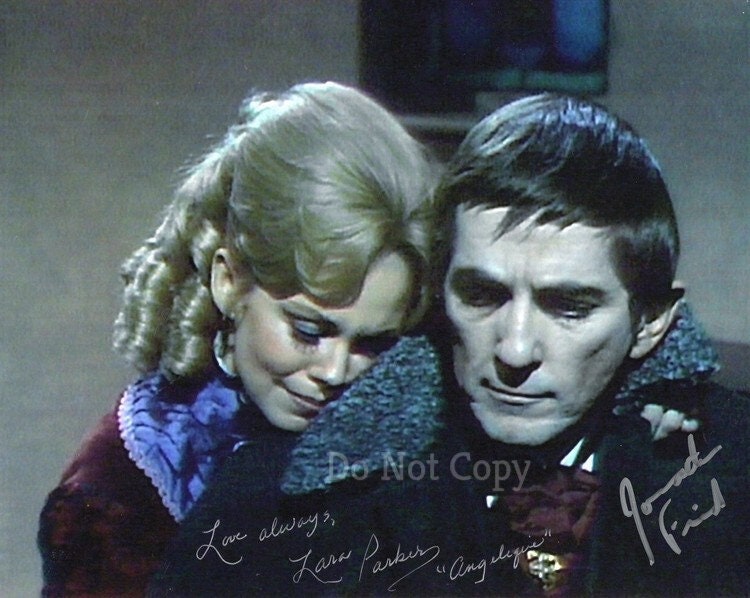 Jonathan Frid & Lara Parker Signed Photo 8X10 Rp Autographed Dark ...