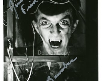 Jonathan Frid Signed Photo 8X10 Rp Autographed Dark Shadows - Etsy