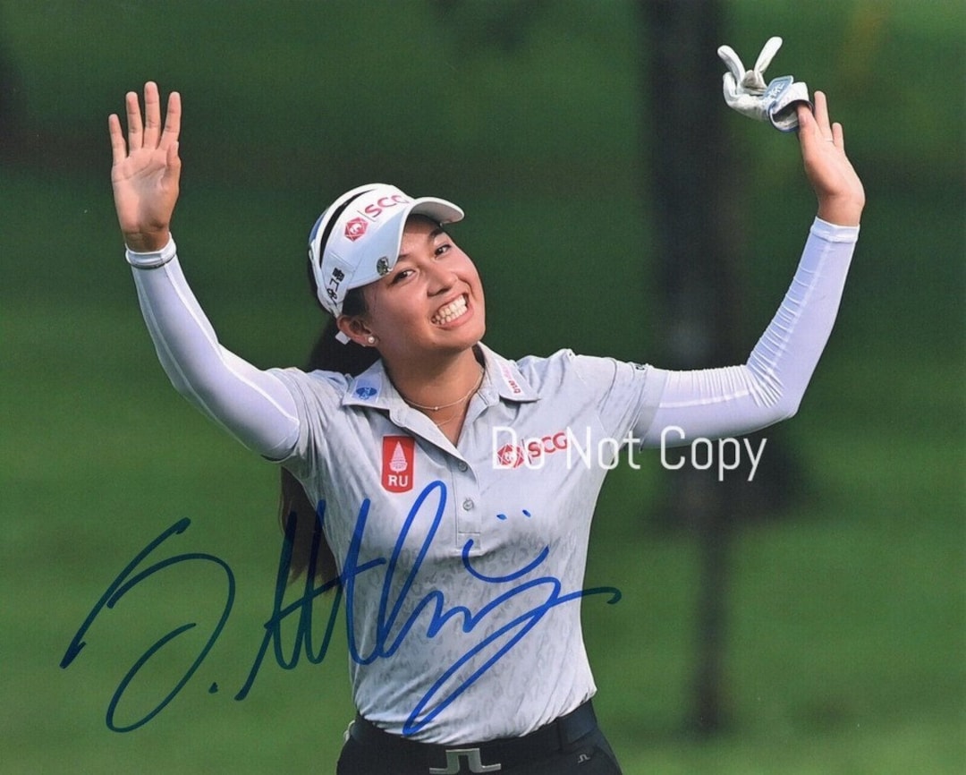 Atthaya Thitikul Signed Photo 8X10 Rp Autographed Picture LPGA Womens ...