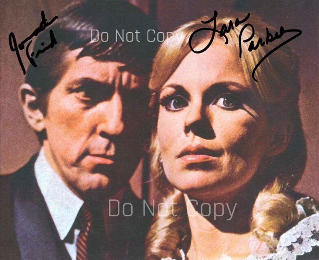 Jonathan Frid & Lara Parker Signed Photo 8X10 Rp Autographed Picture ...