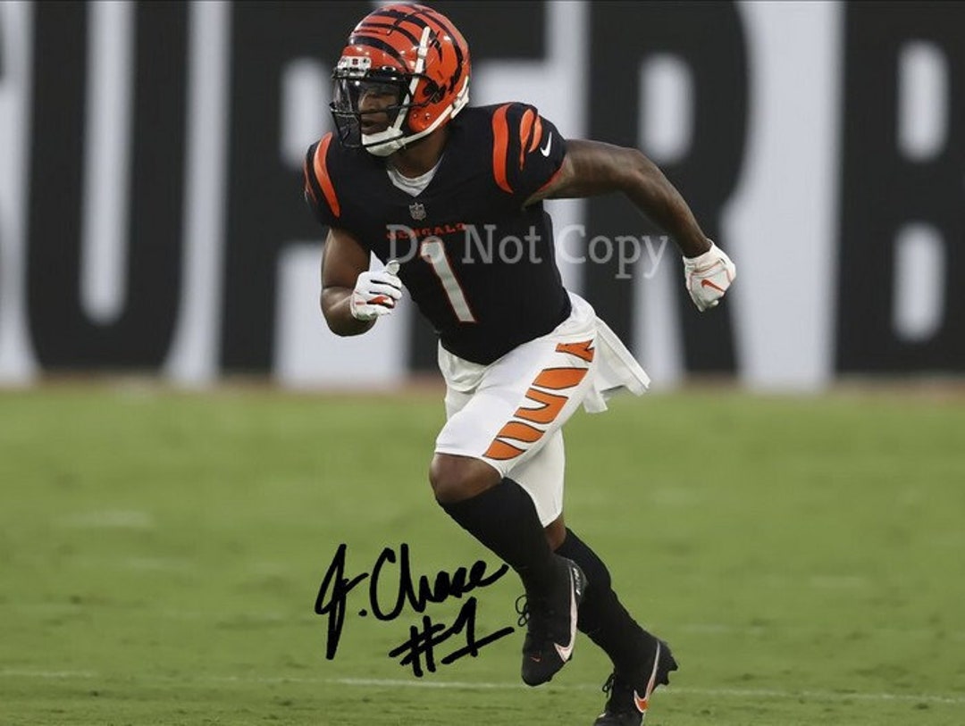 Ja'marr Chase Signed Photo 8X10 Rp Autographed NFL Cincinnati Bengals ...
