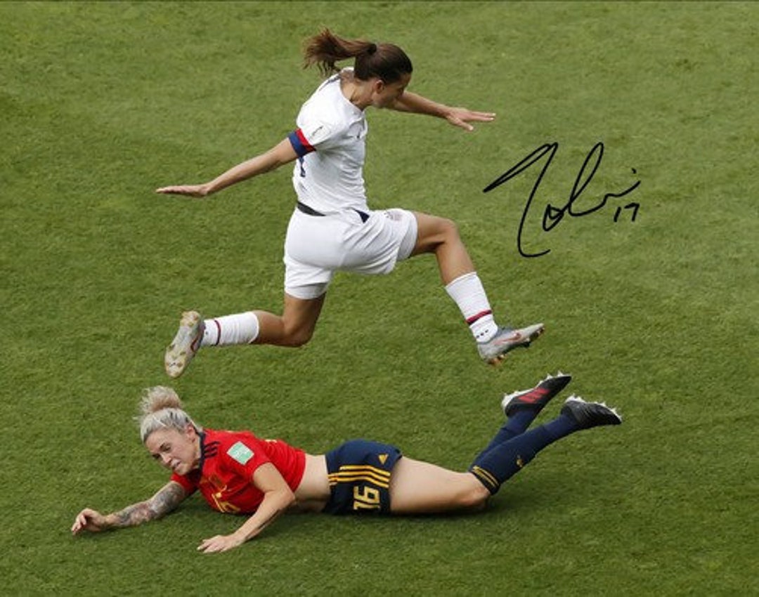 Tobin Heath Signed Photo 8X10 Rp Autographed USA Womens Soccer - Etsy