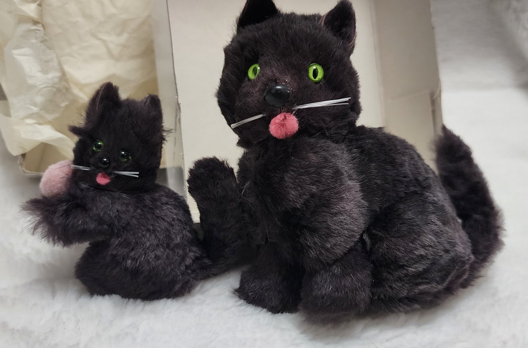 1st Edition Kristen's Mother Cat & Kitten - Etsy