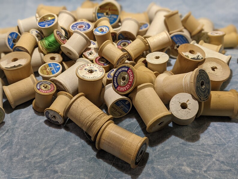 Vintage Wooden Sewing Thread Spools Sets of 10 Random - Etsy