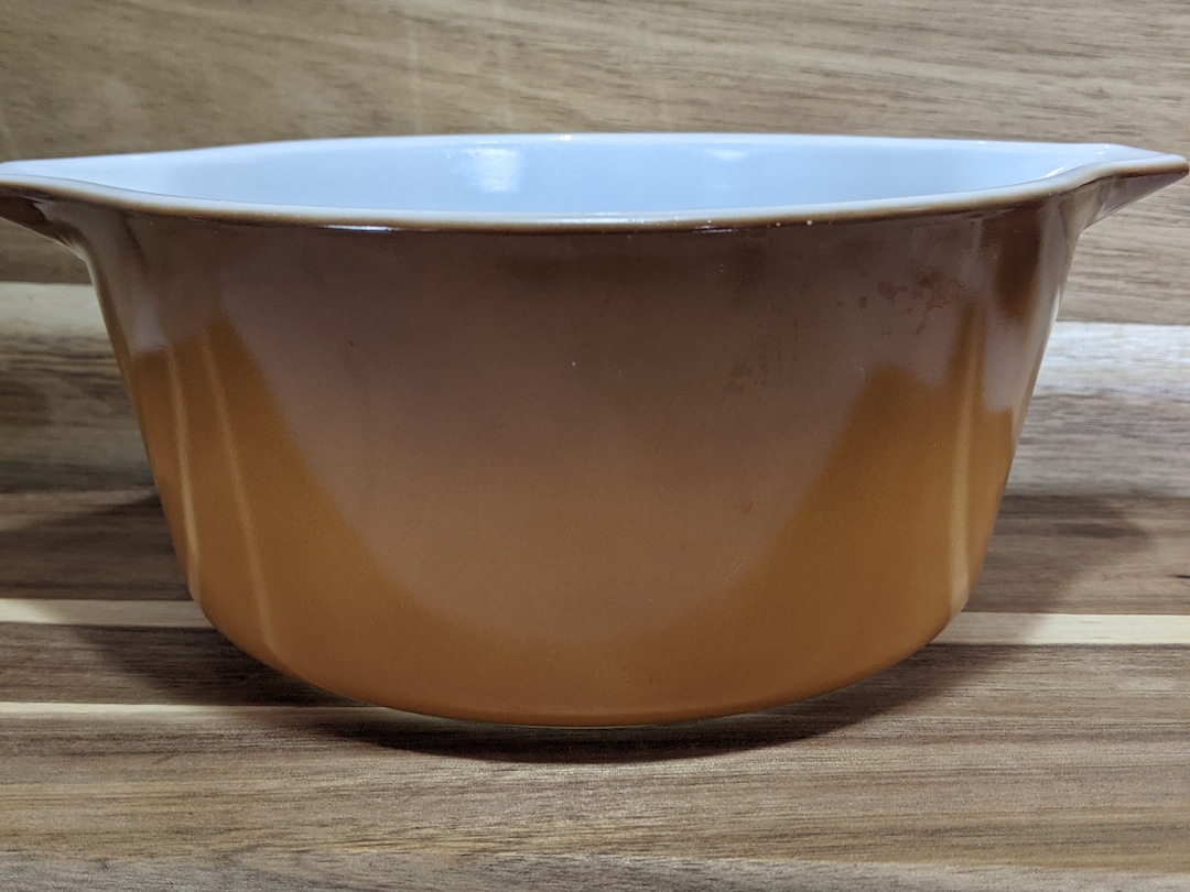 Vintage Pyrex 474 Two Tone Brown Ombre 1.5 Qt. Casserole Dish - Etsy