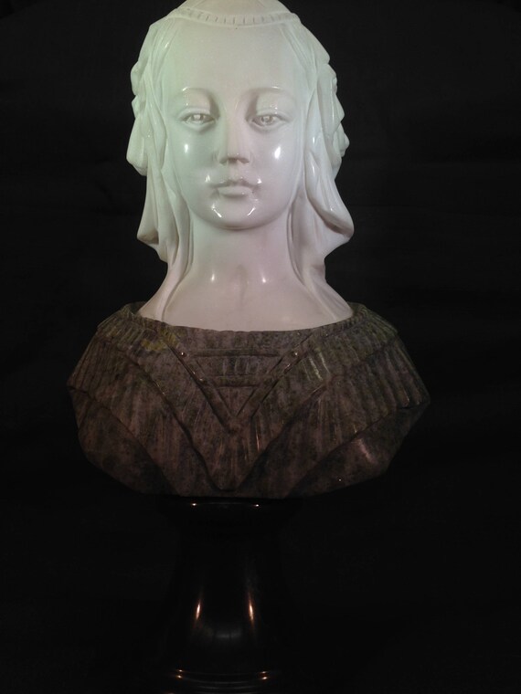 Grand Tour Italian Two Color Marble Bust of a Women | Etsy