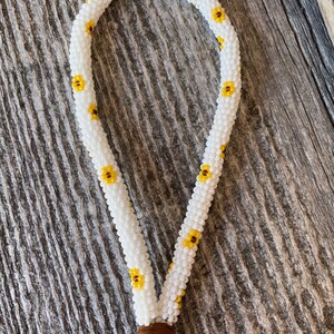 Beaded Sunflower Key Chain, 8” Wristlet Beaded Keychain, Beaded ...