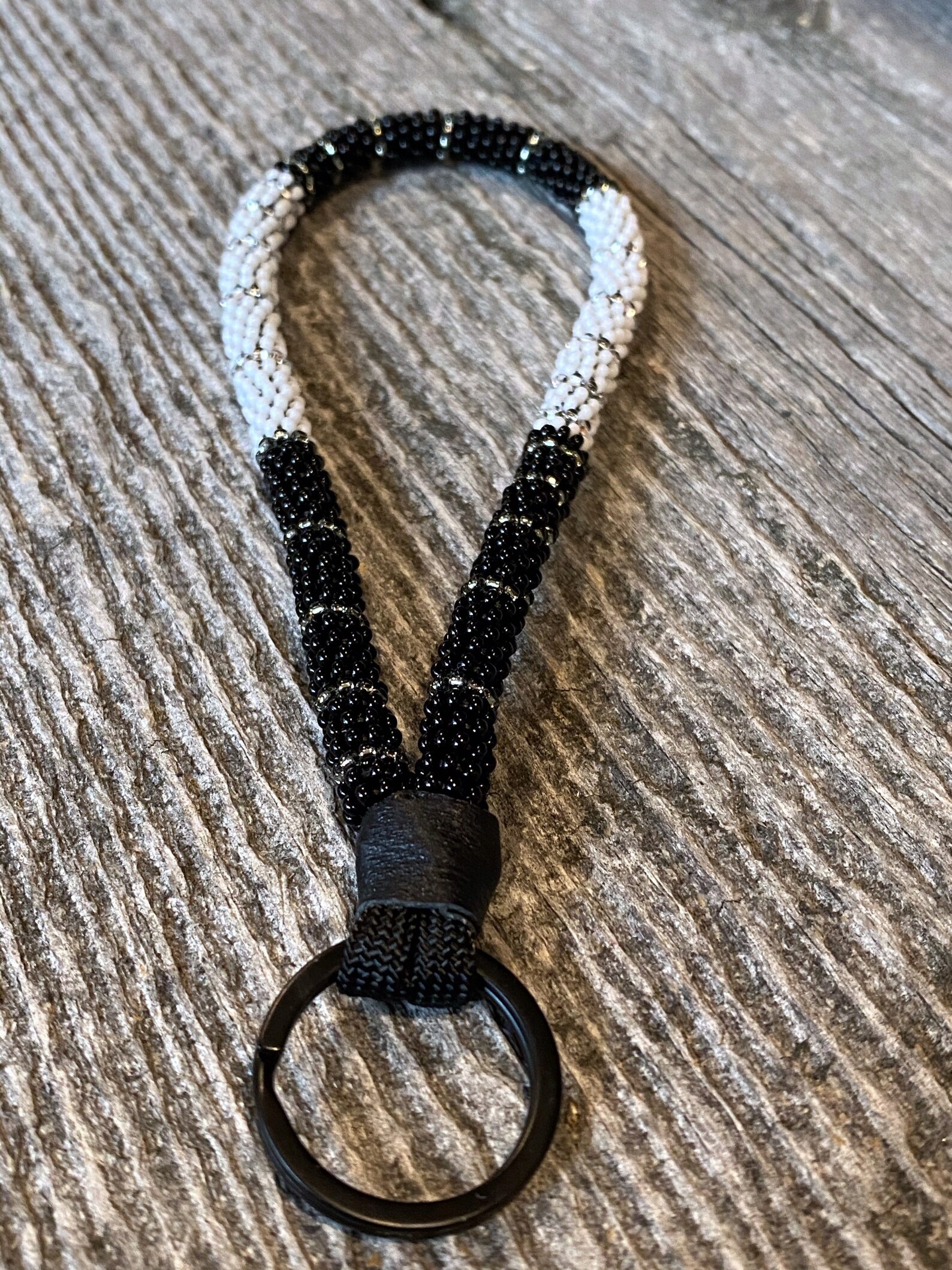 Black & white keychain Beaded key chain 5 wristlet beaded | Etsy