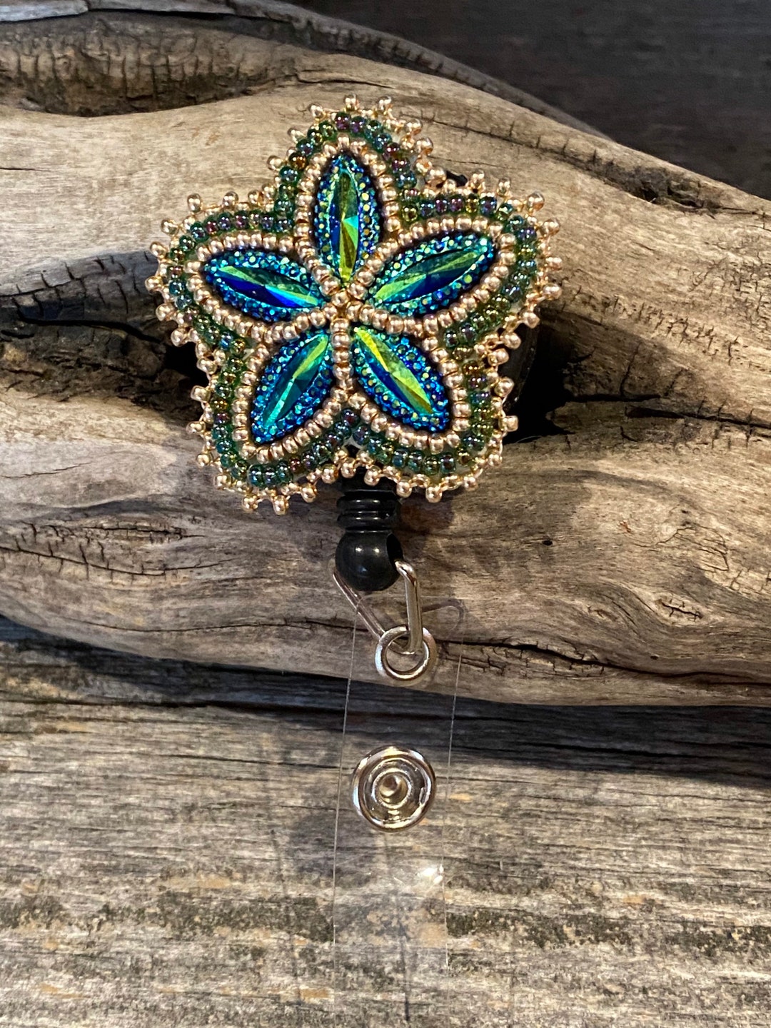 Beaded Green & Gold Badge Reel, Native American Beaded Badge Holder ...