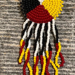 Beaded Medicine Wheel Lapel Pin, Indigenous First Nation Beaded Pin - Etsy
