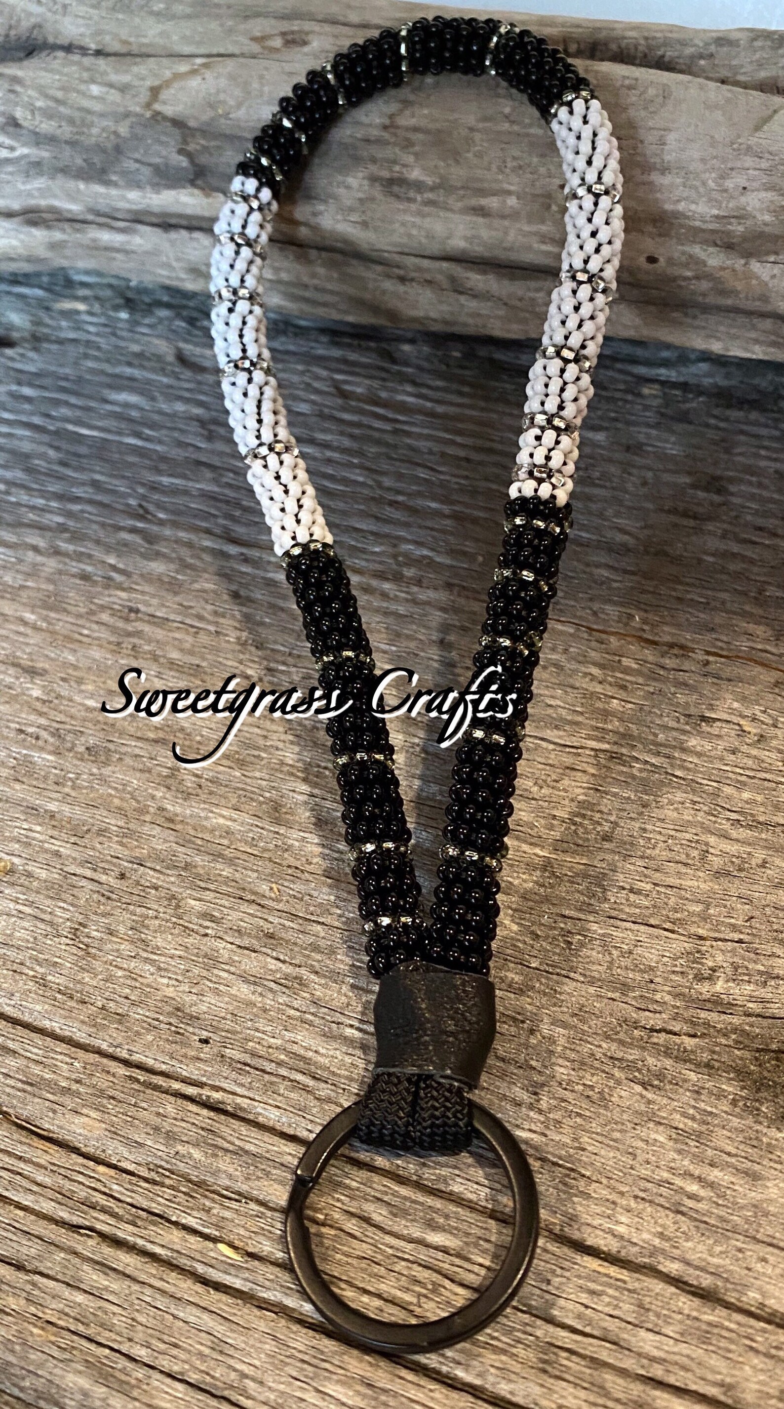 Black & white keychain Beaded key chain 5 wristlet beaded | Etsy