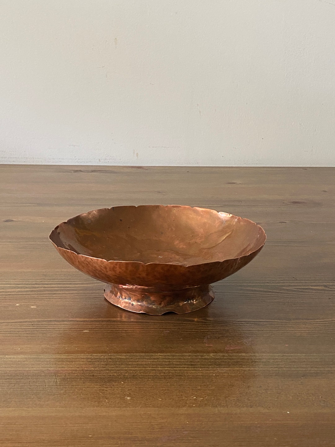 Antique Footed Copper Bowl Hand Hammered Scalloped Edge - Etsy
