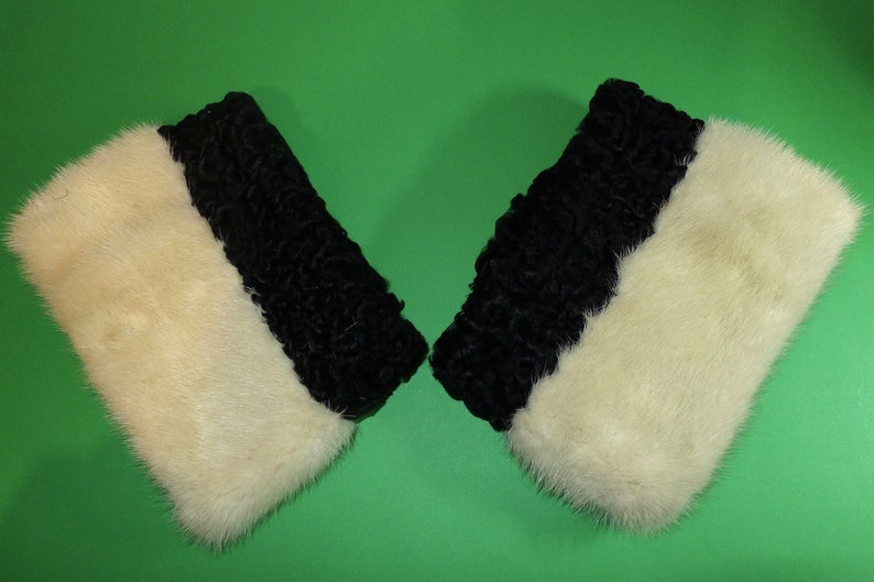 Elegant hand made two-tones fur coat cuffs, in excellent condition ...