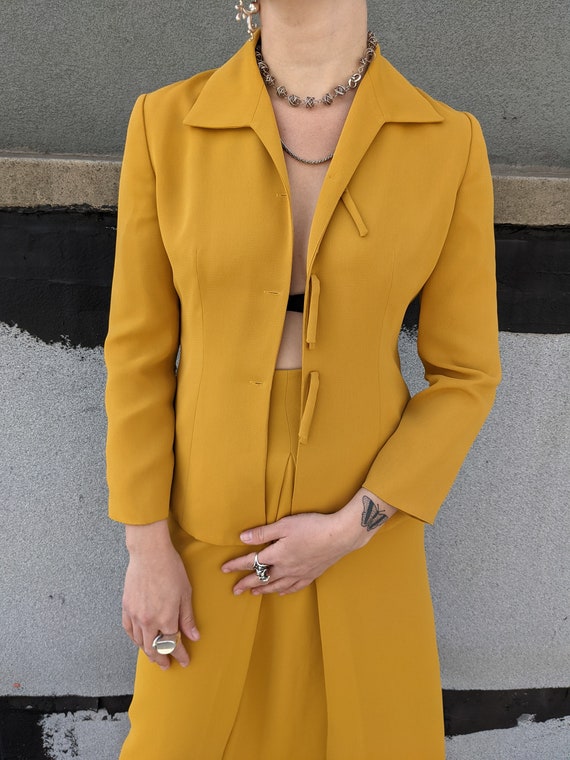 Mustard Suit - Gem