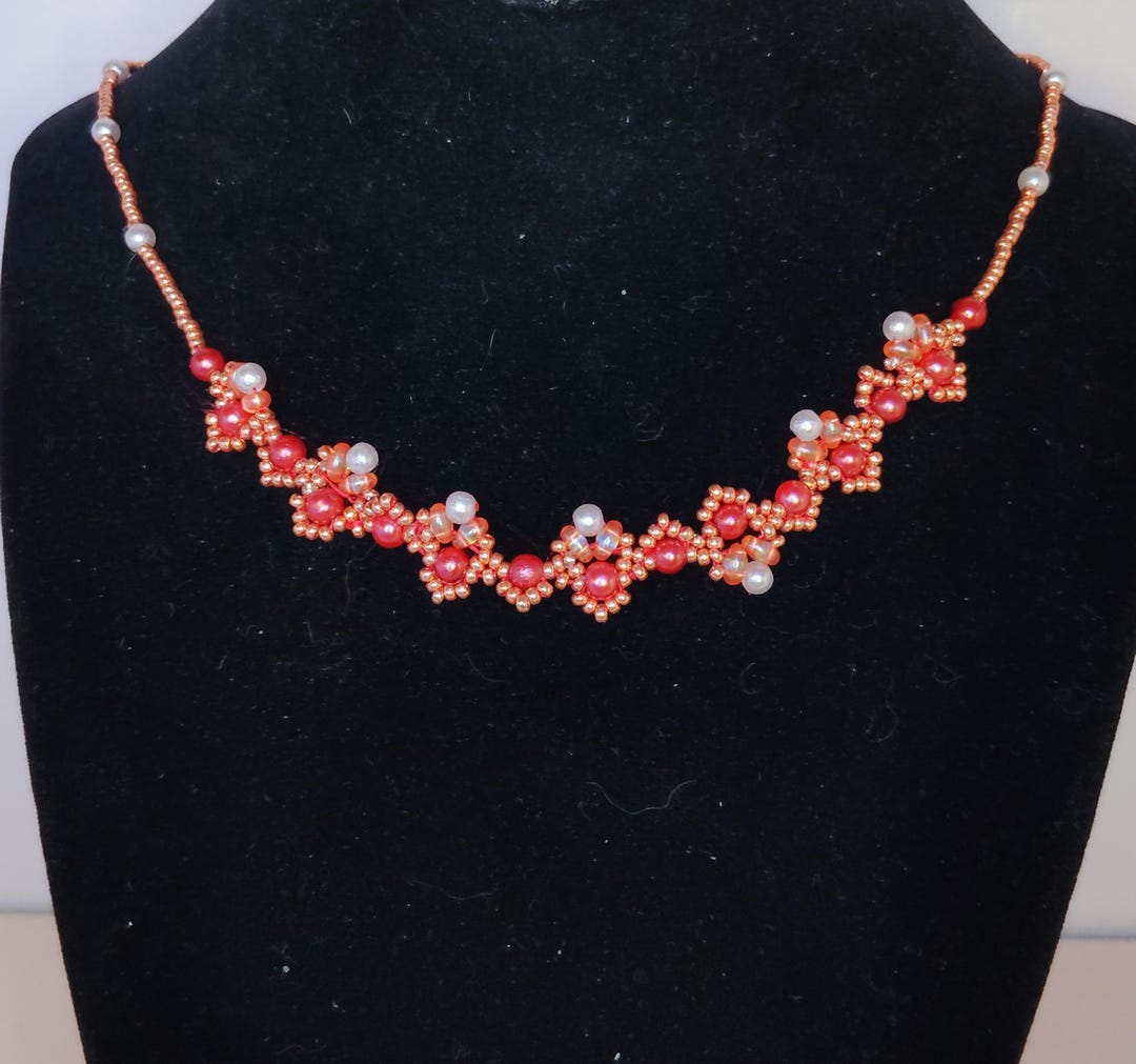 Pearl and Gold Handcrafted Necklace: Elegant Handmade Jewelry - Etsy