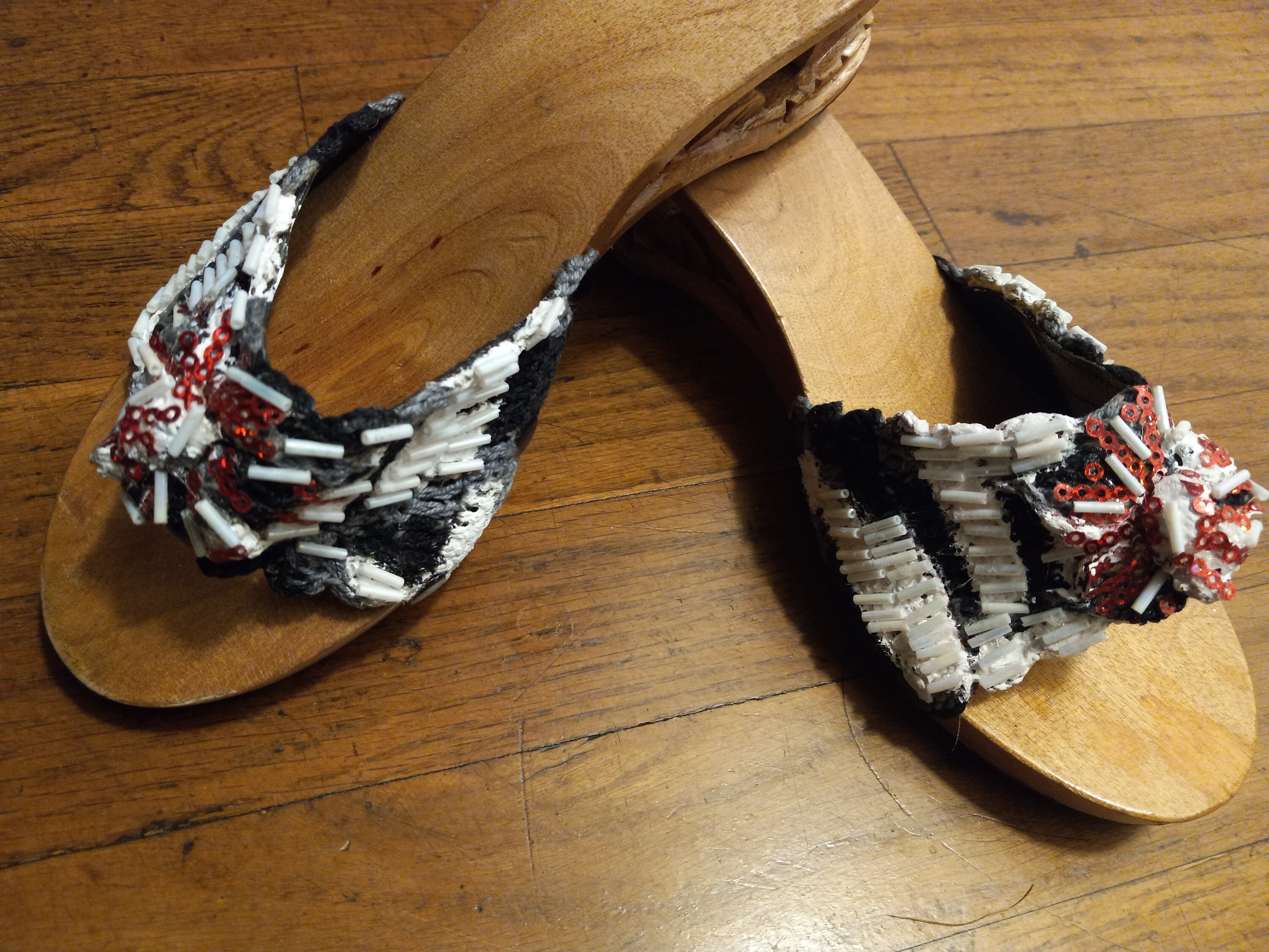 BAKYA Philippine Native Curved Wooden Slip-on Shoe Filipina - Etsy