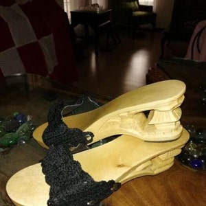 Filipino Carved Wedge Hand-made Wooden Bakya Vintage Souvenir Asian ...