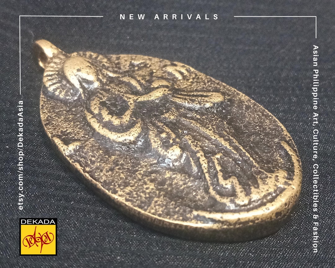 Large Sagrada Familia Medallion Vintage Anting-anting Brass Amulet ...
