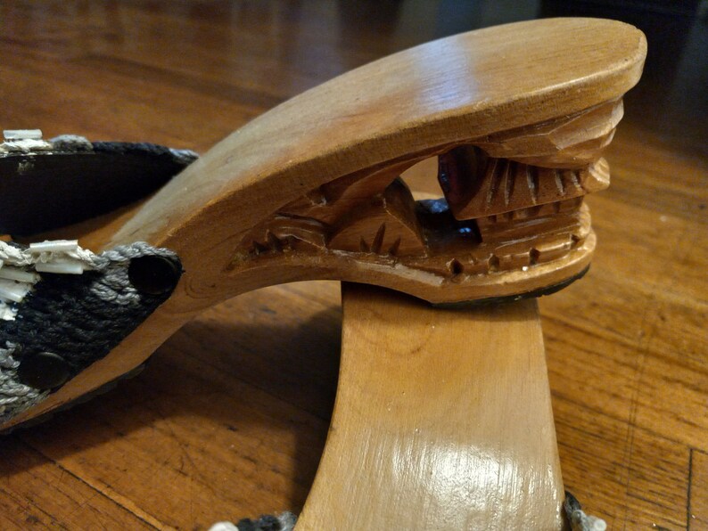 BAKYA Philippine Native Curved Wooden Slip-on Shoe Filipina - Etsy