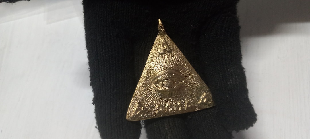 ROMA EYE Anting-anting for Safe Travel Brass Amulet Philippines ...