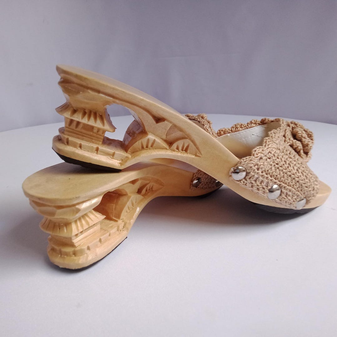 BAKYA Philippine Native Curved Wooden Slip-on Shoe, Filipina ...