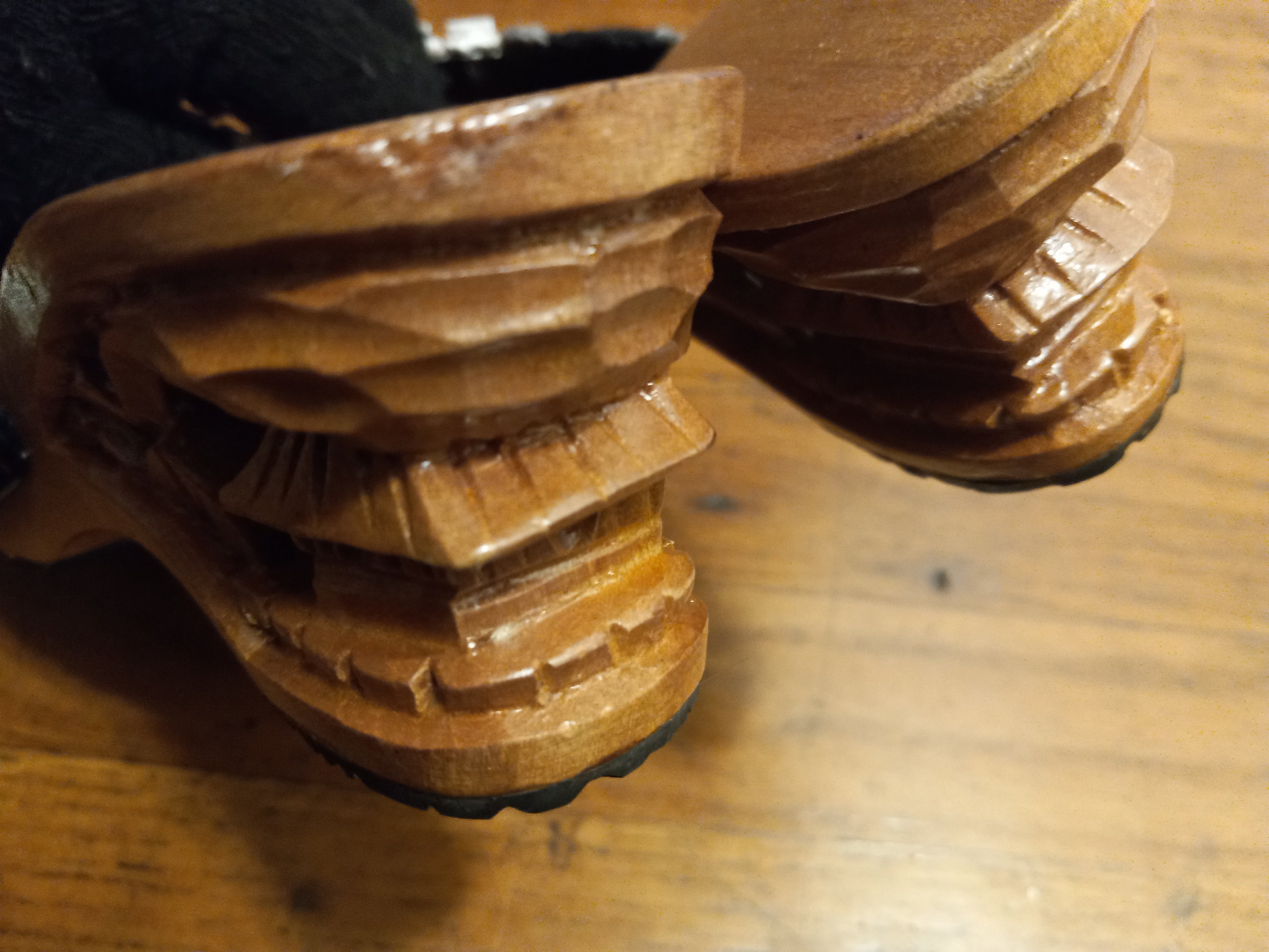 BAKYA Philippine Native Curved Wooden Slip-on Shoe Filipina - Etsy