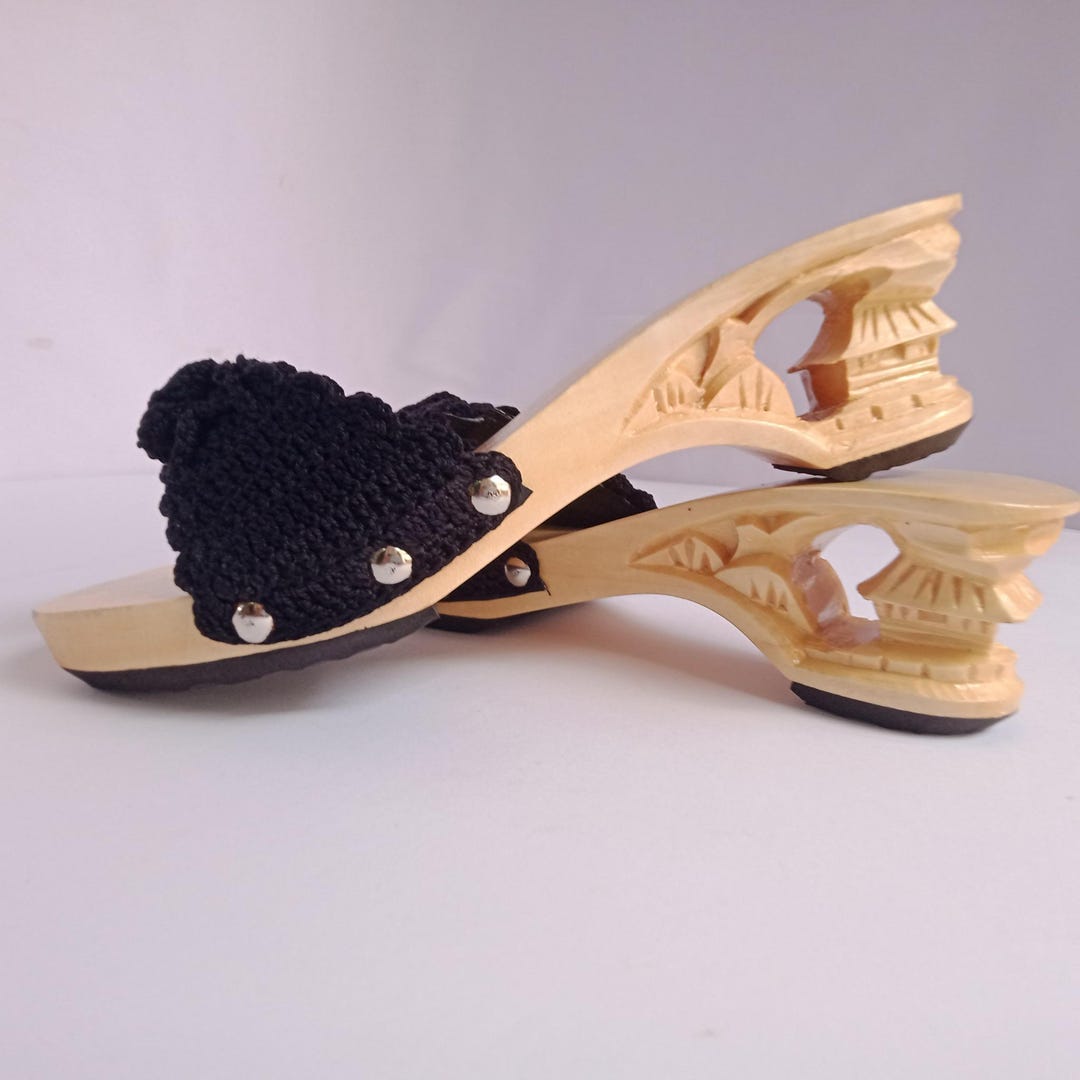 BAKYA Philippine Native Curved Wooden Slip-on Shoe, Filipina ...