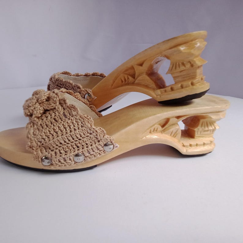BAKYA Philippine Native Curved Wooden Slip-on Shoe, Filipina ...