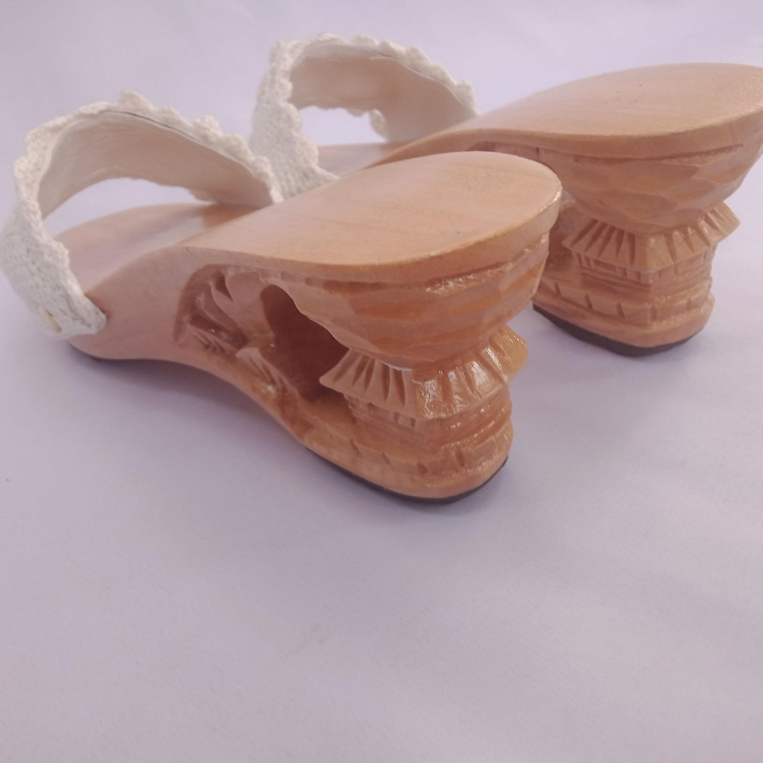 BAKYA Philippine Native Curved Wooden Slip-on Shoe, Filipina ...