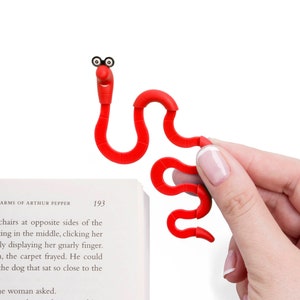 DE Clip Bookmark // Shaped as Worm // Red // Cool Gift // - Etsy