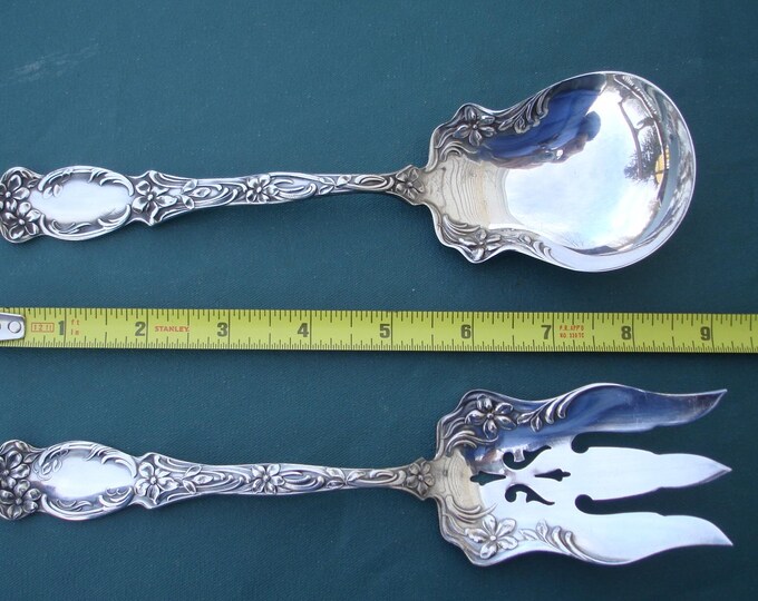1905 VIOLET BEETHOVEN Ornate Serving Fork and Spoon Simeon L & George H ...