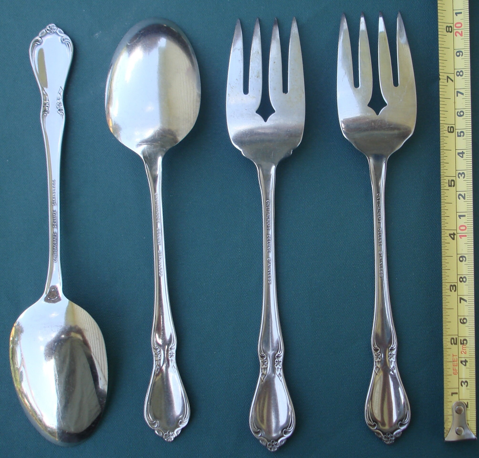 CHATEAU Oneidacraft Deluxe 2 Serving Spoons & 2 Cold Meat Forks ...