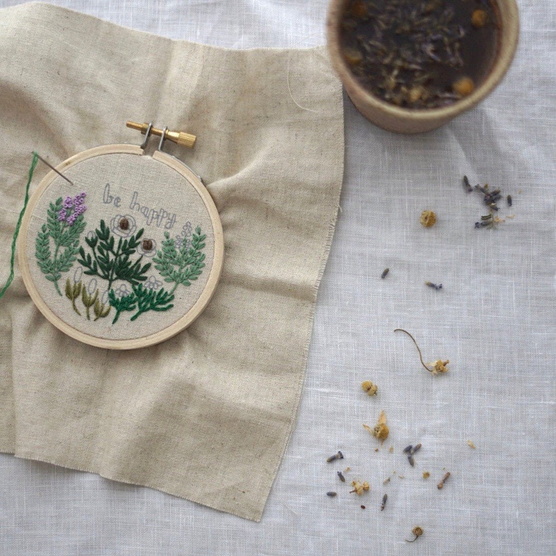 Be Happy Hand Embroidery Pattern - PDF - Instant Download - Etsy