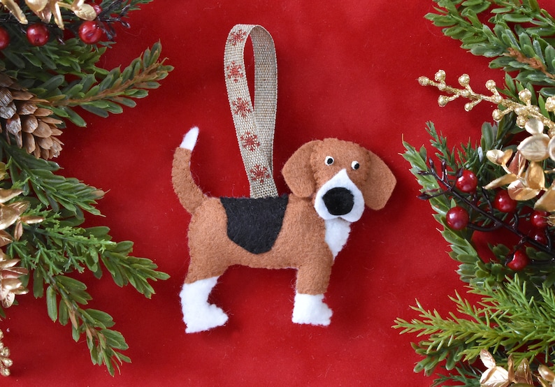 Handmade Felt Beagle Ornament // Beagle Christmas Ornament // - Etsy