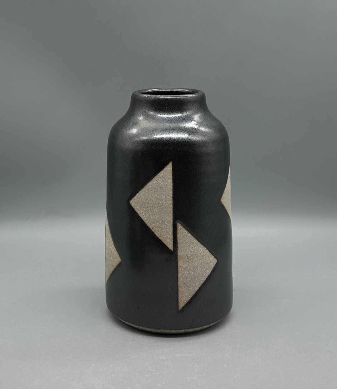 Matte Black Vase With Triangle Pattern, Flower Vase, Decorative Vase ...