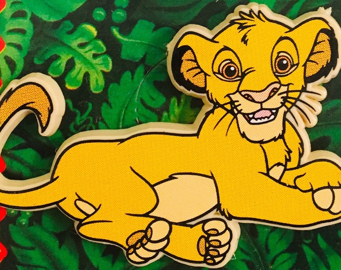 Vintage Relaxing Simba Pin - Etsy