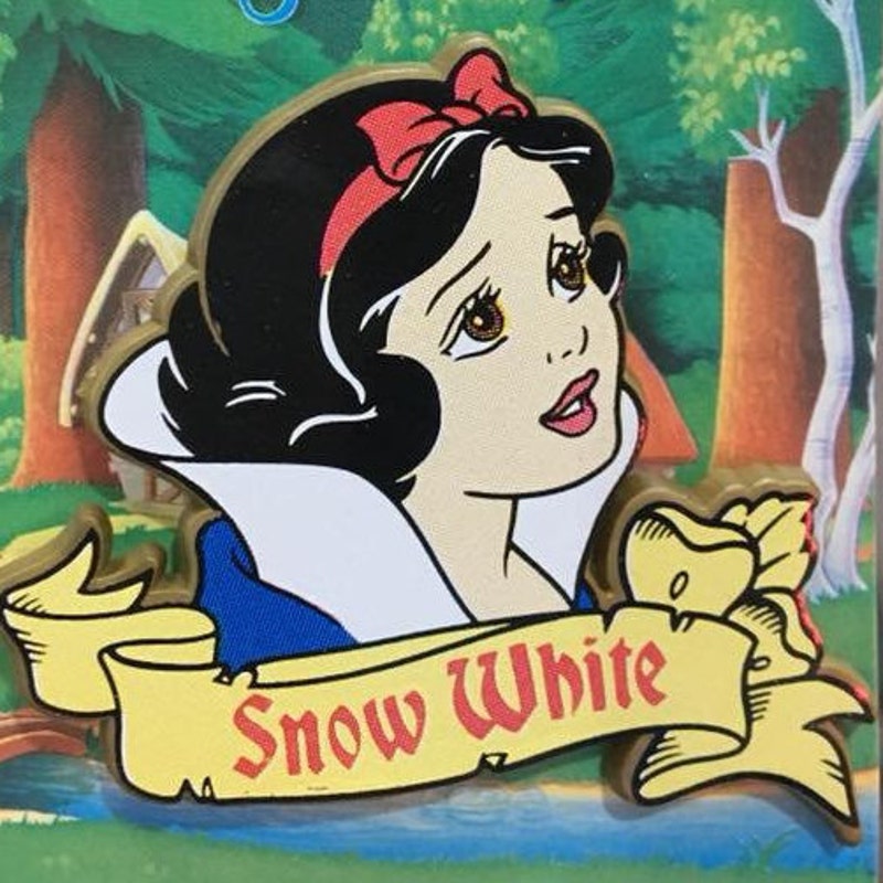 Vintage Snow White - Etsy