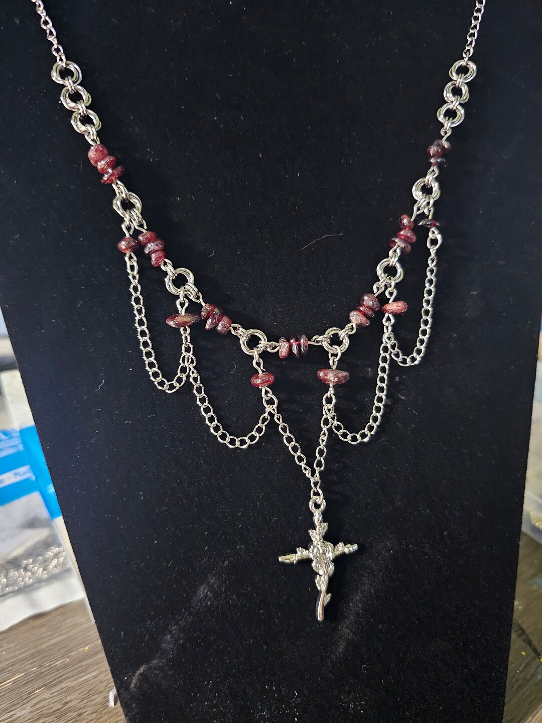 Handmade Chainmail Garnet and Rose Cross Necklace - Etsy