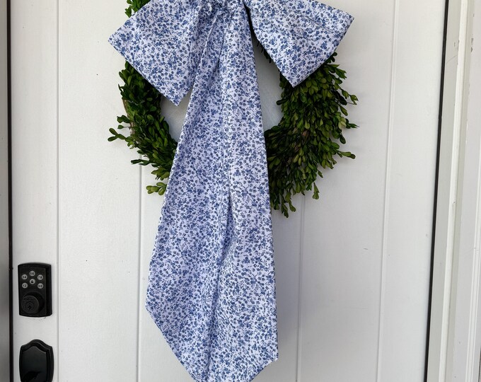 Blue Cottage Floral- Handmade Oversized Fabric Bow Decor- Floppy Bow - Etsy