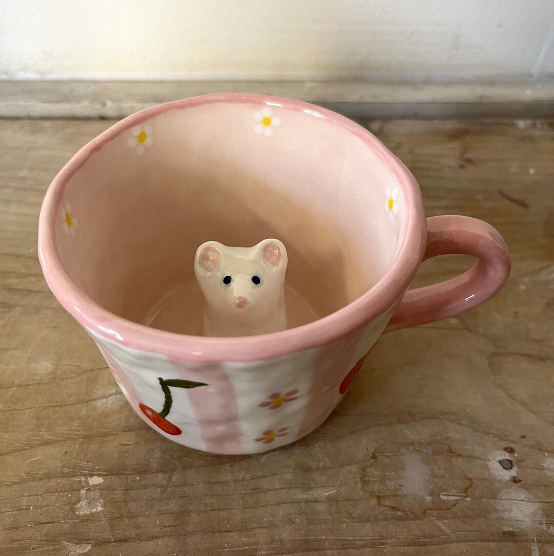 Ceramic Peek-a-boo Mouse Millie's Pottery Hand Painted Mug in Pink and ...