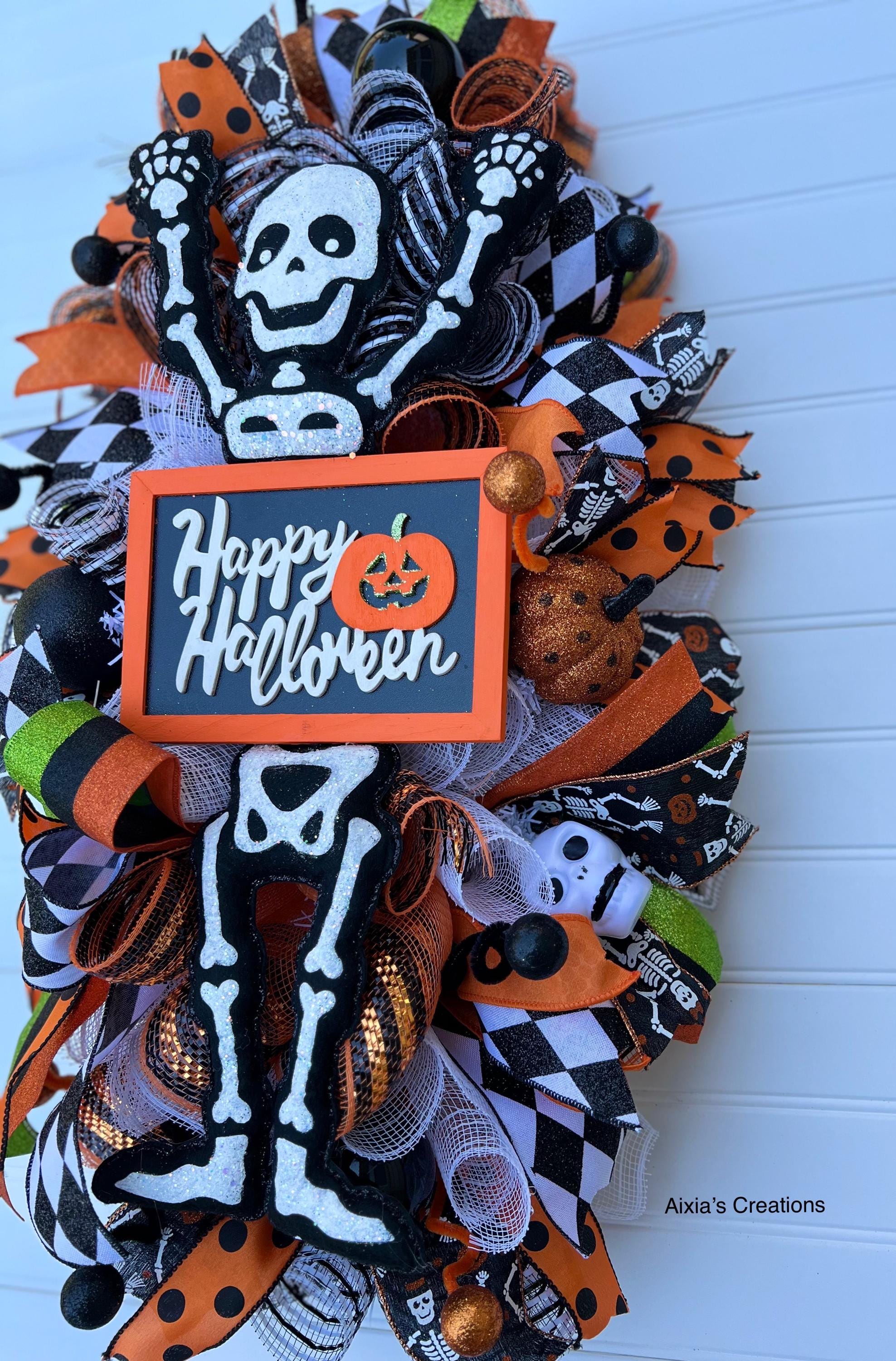 Silly Skeleton Swag, Halloween Decor, Halloween Swag, Skeleton Swag ...