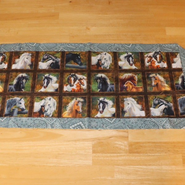 Horse Table Runner - Etsy
