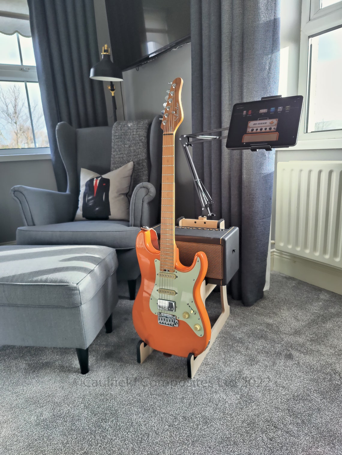 Custom Spark Amp Kicker With Guitar Stand, Amplifier Holder With Pedal ...