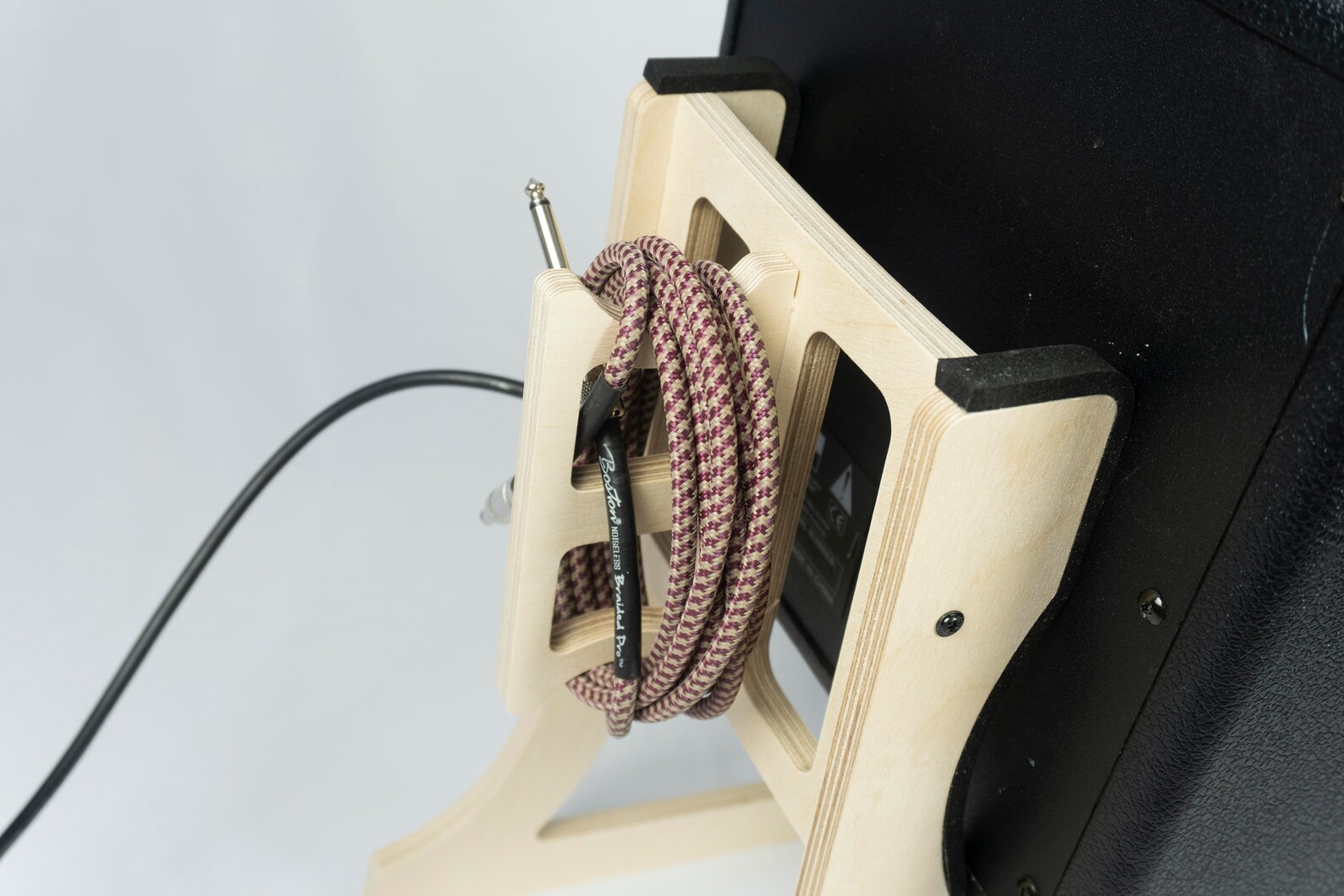 Custom Amp Kicker With Guitar Stand, Amplifier Holder With Cable Tidy ...