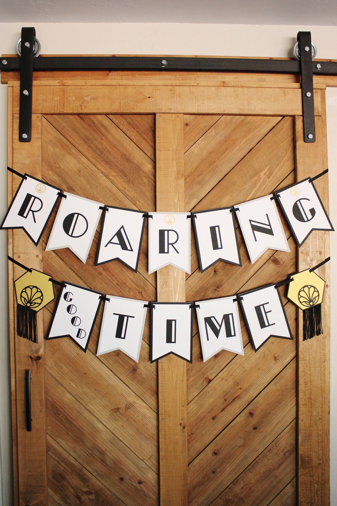 Roaring Good Time Party Banner: Roaring 20s, New Year's Eve Decor - Etsy